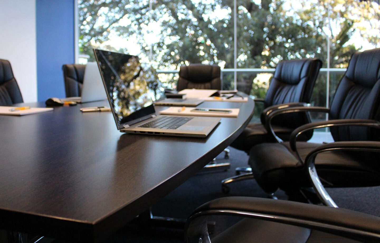 How To Look, Feel & Do Your Best At Work - Your Average Guy